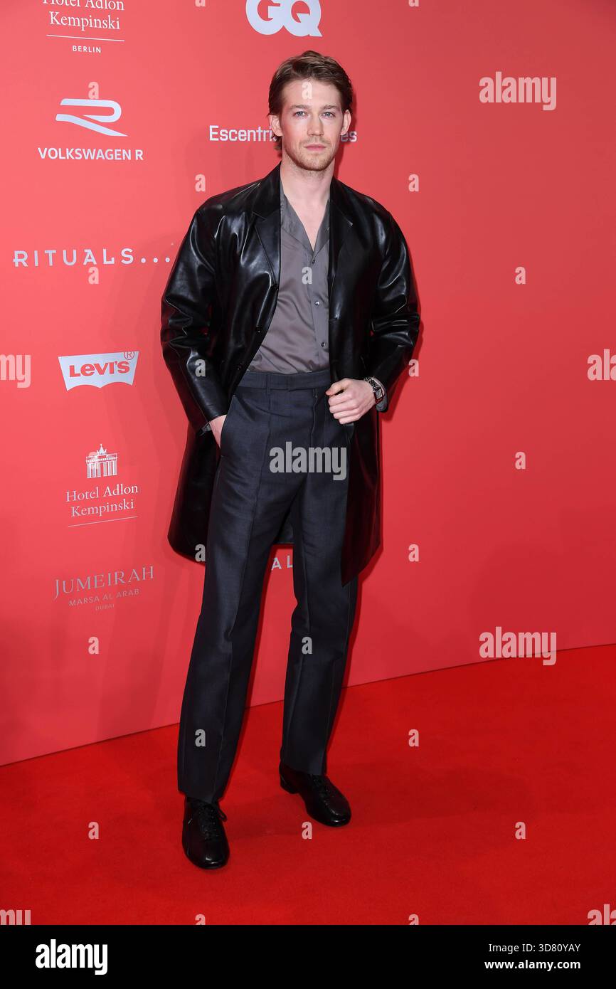 Joe Alwyn - GQ MEN OF THE YEAR AWARDS 2025 im Metropol in Berlin am 27. ...