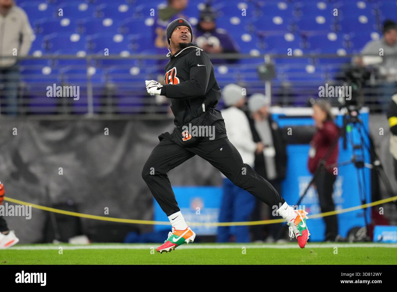 Cincinnati Bengals wide receiver Ja'Marr Chase looks to catch a pass ...