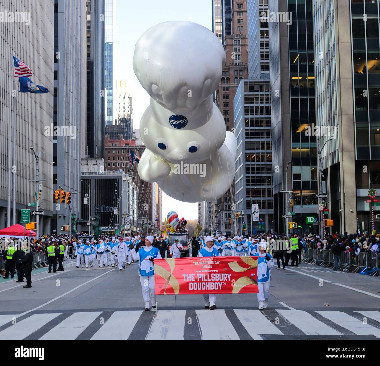 Manhattan, New York, 99th Annual Macys Thanksgiving Day Parade 11/27 ...
