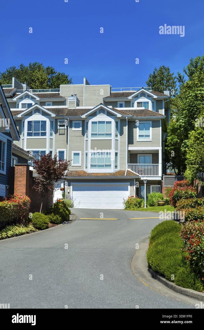 Sunny and sunny architectural style of complex hi-res stock photography ...