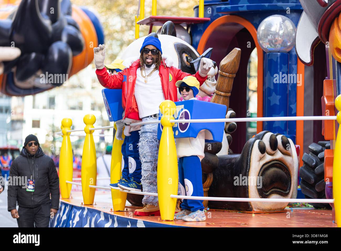 Lil Jon participates in the 99th Annual Macy's Thanksgiving Day Parade ...