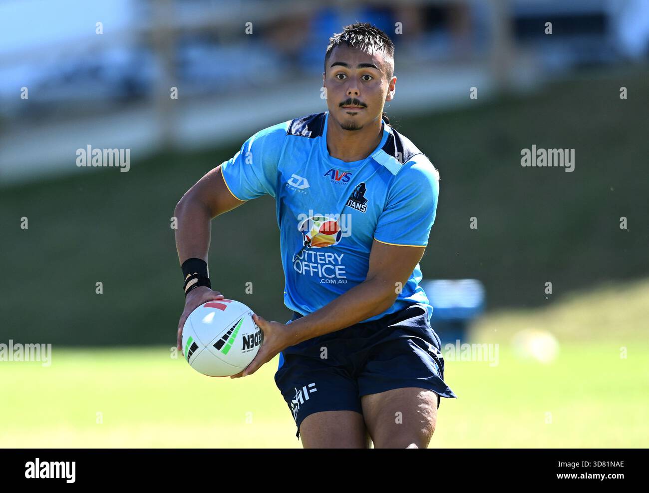 Jai Bilish in action during a Gold Coast Titans NRL training session at ...