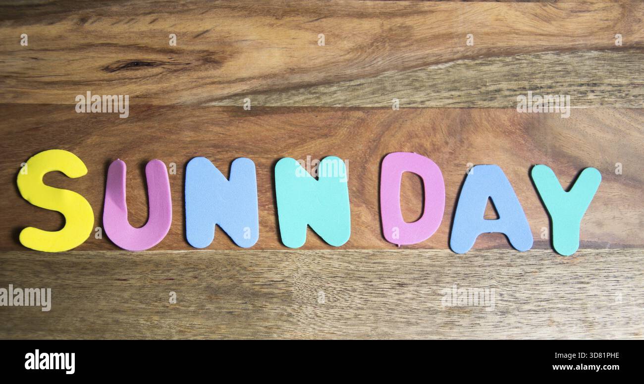 The word Sunday in colorful letters Stock Photo - Alamy