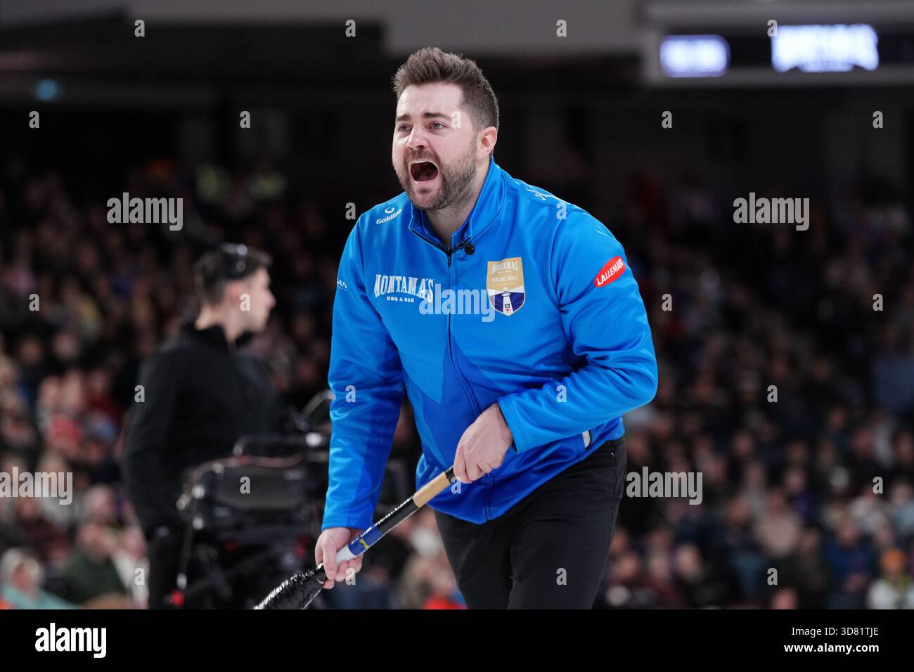 Skip Matt Dunstone yells directions to teammates during Canadian ...