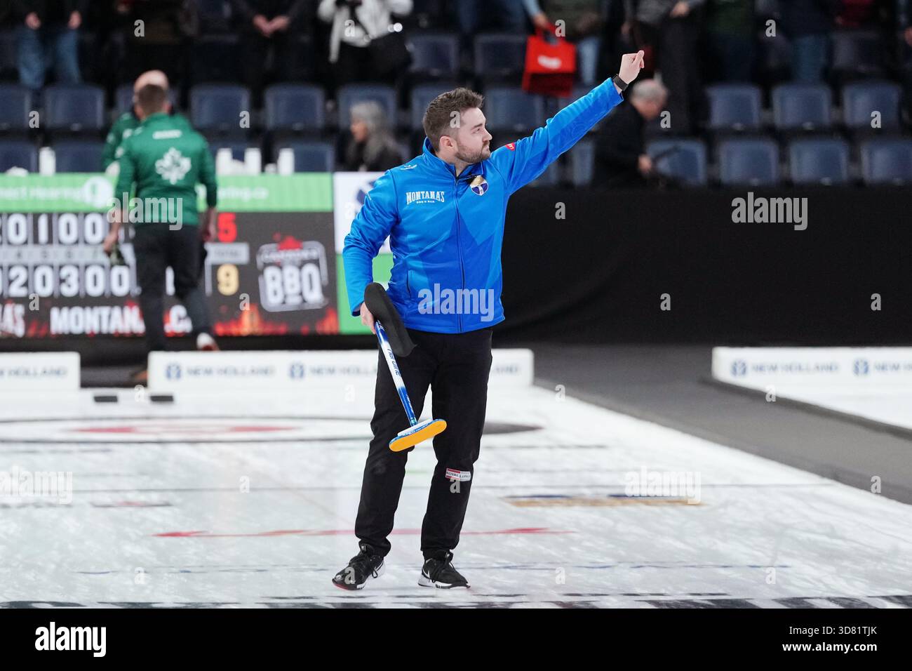 Skip Matt Dunstone acknowledges the crowd after defeating Team McEwen ...