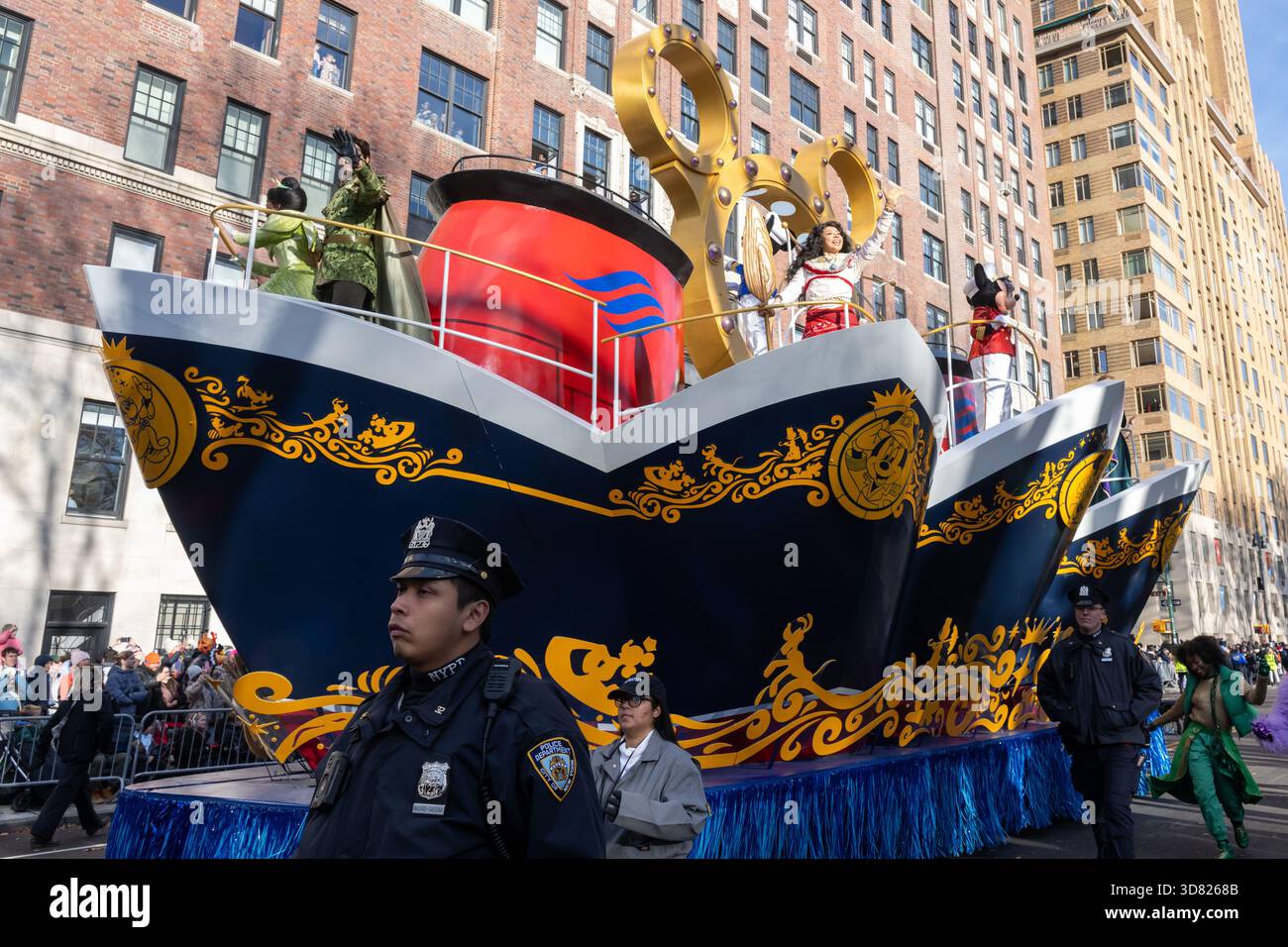 NEW YORK, NEW YORK - NOVEMBER 27: Disney Cruise Line's Magic Meets the Seas float moves through ...