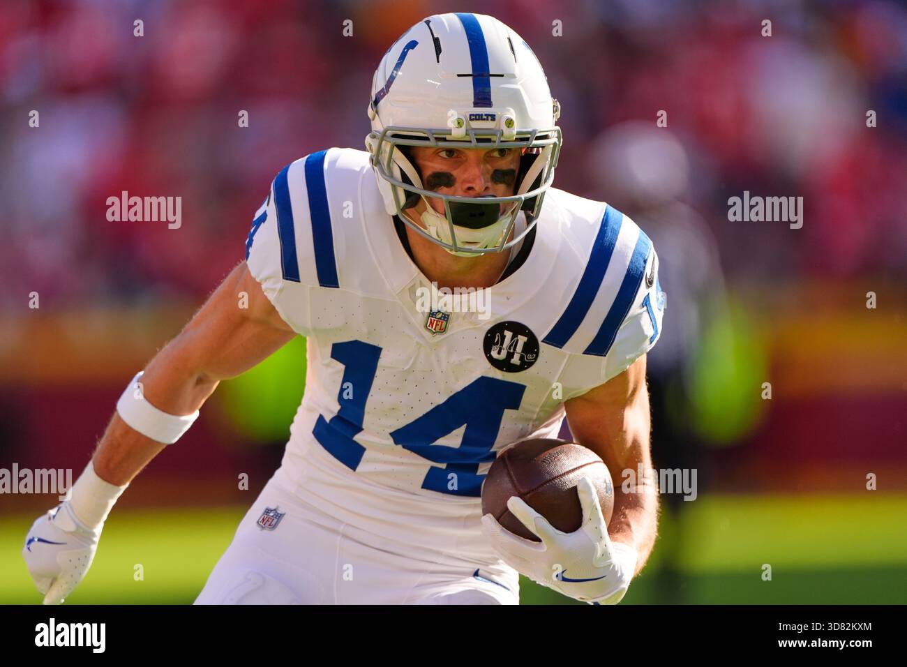 Indianapolis Colts wide receiver Alec Pierce runs the ball during the ...
