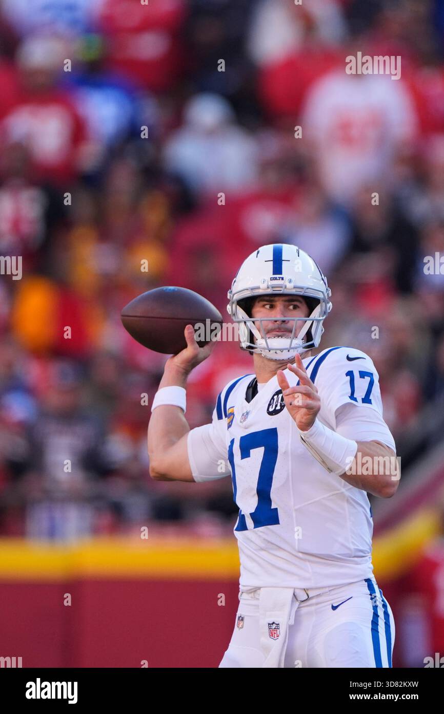 Indianapolis Colts quarterback Daniel Jones passes during the second ...