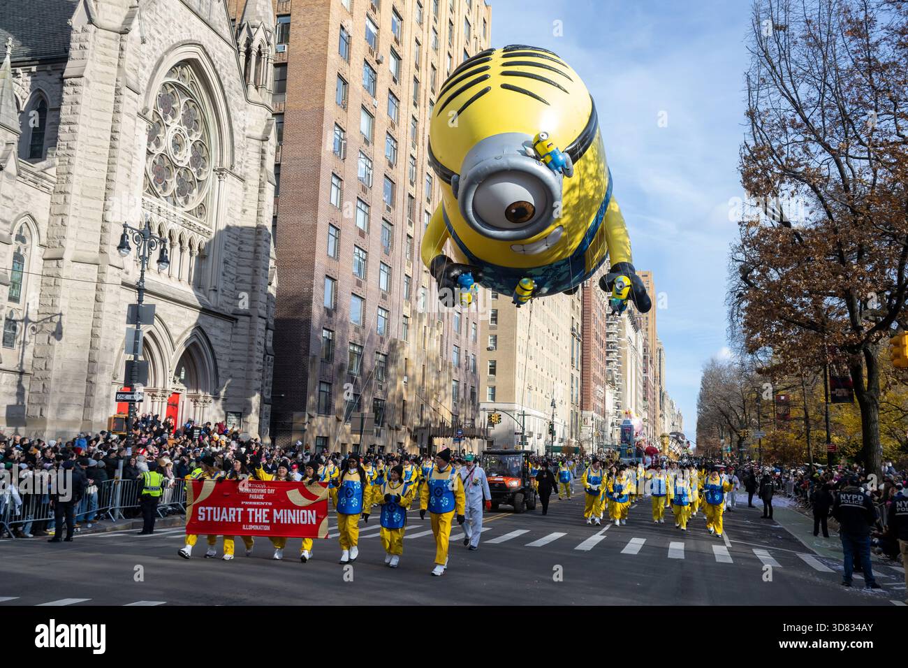 New York, United States. 27th Nov, 2025. Stuart the Minion balloon by ...