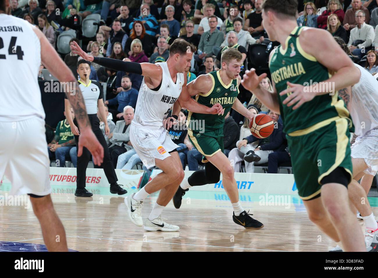 Jack White of Australia and Sam Mennenga of New Zealand during the Men ...
