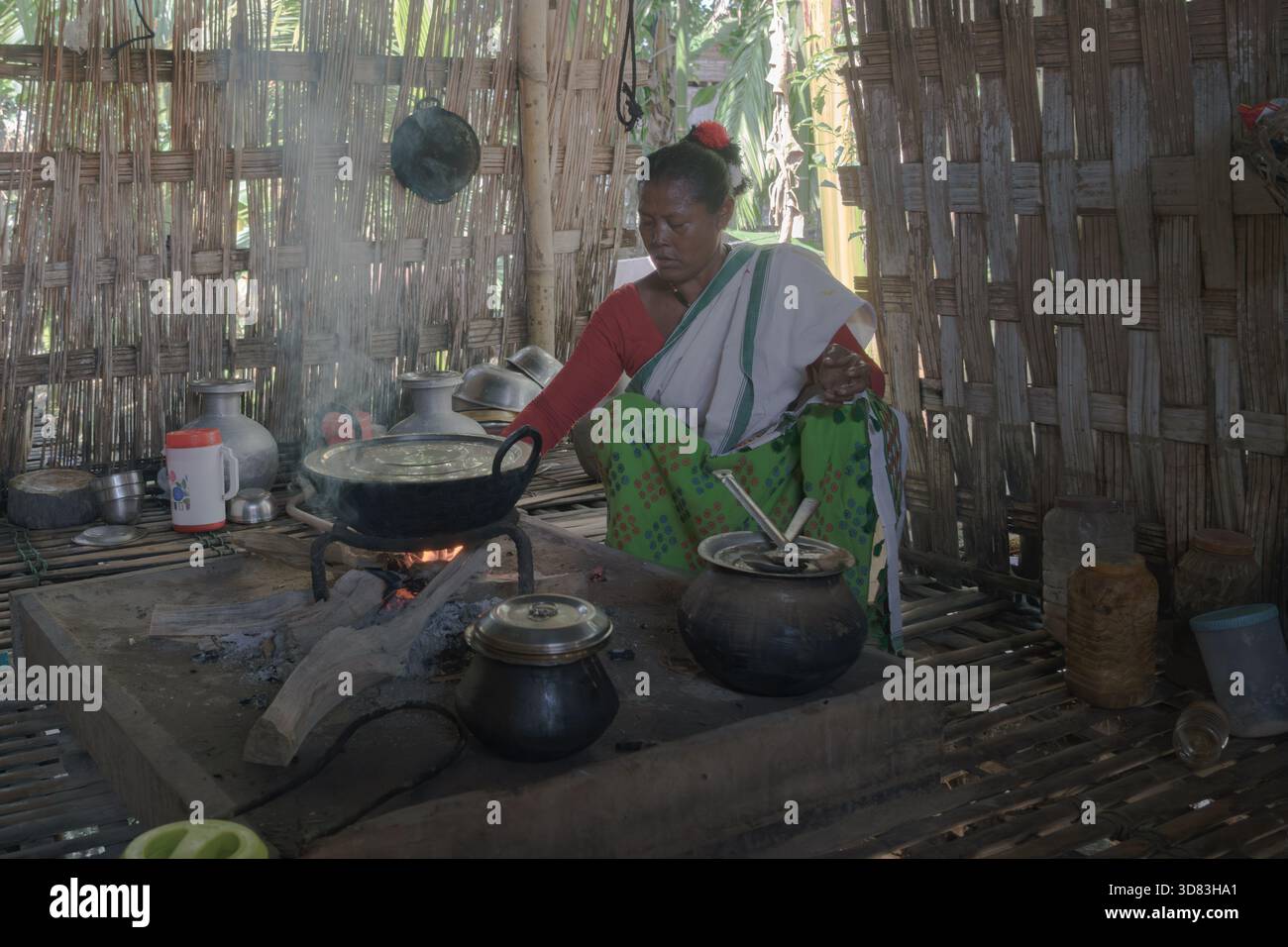 Mising kitchen hi-res stock photography and images - Alamy