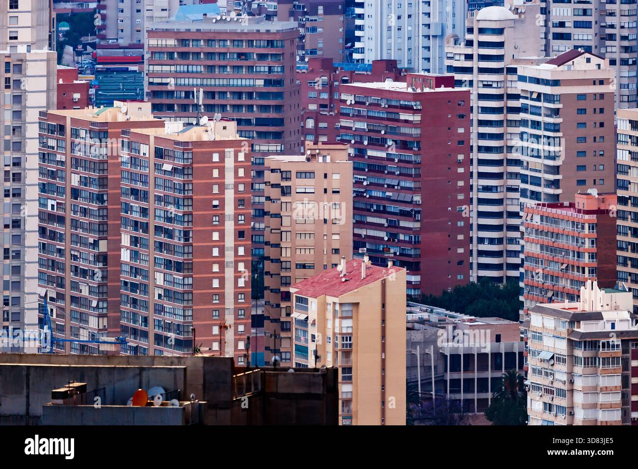 Tall residential blocks hi-res stock photography and images - Alamy