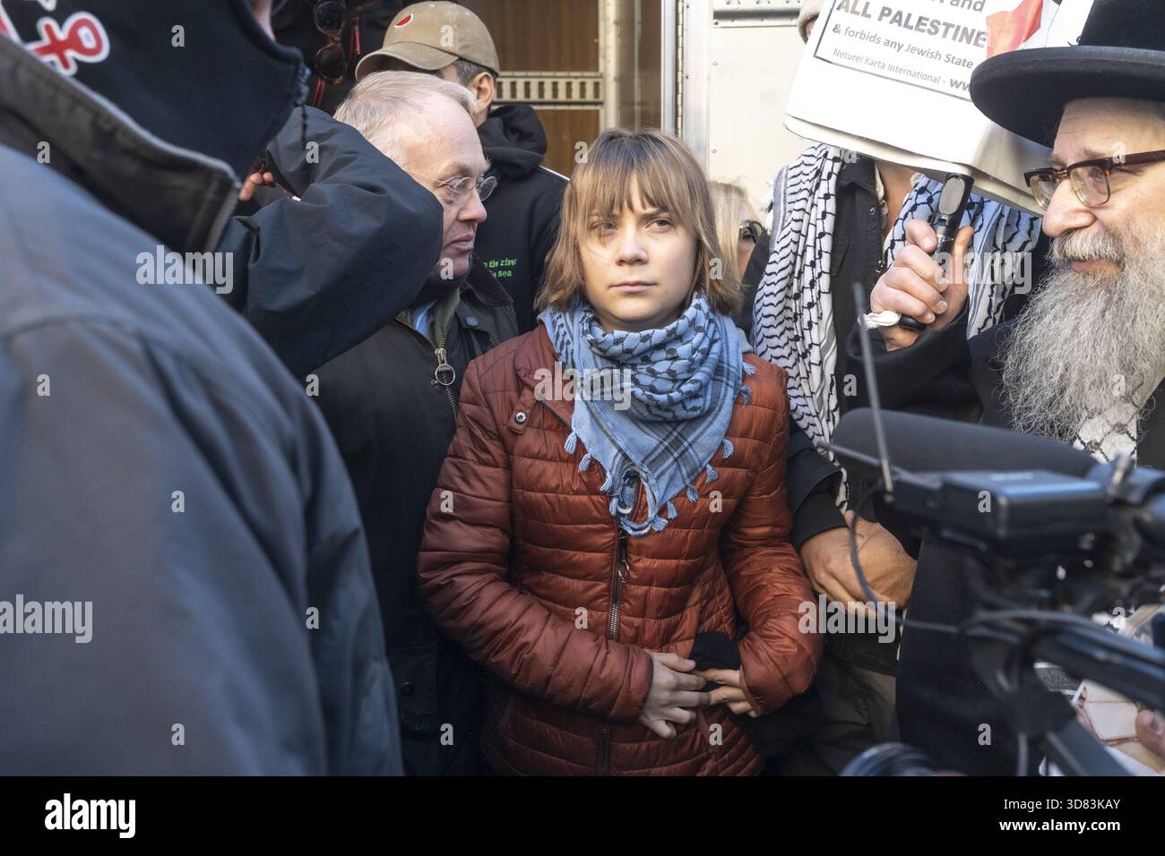 Greta Thunberg, Francesca Albanese and Sabina Guzzanti, former Greek ...