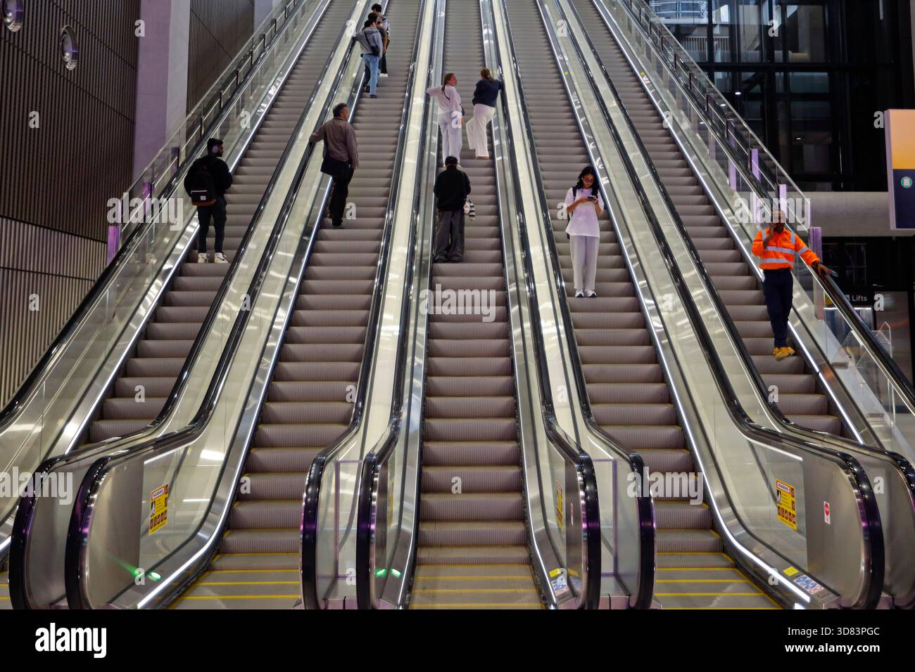 Underground state library station hi-res stock photography and images ...