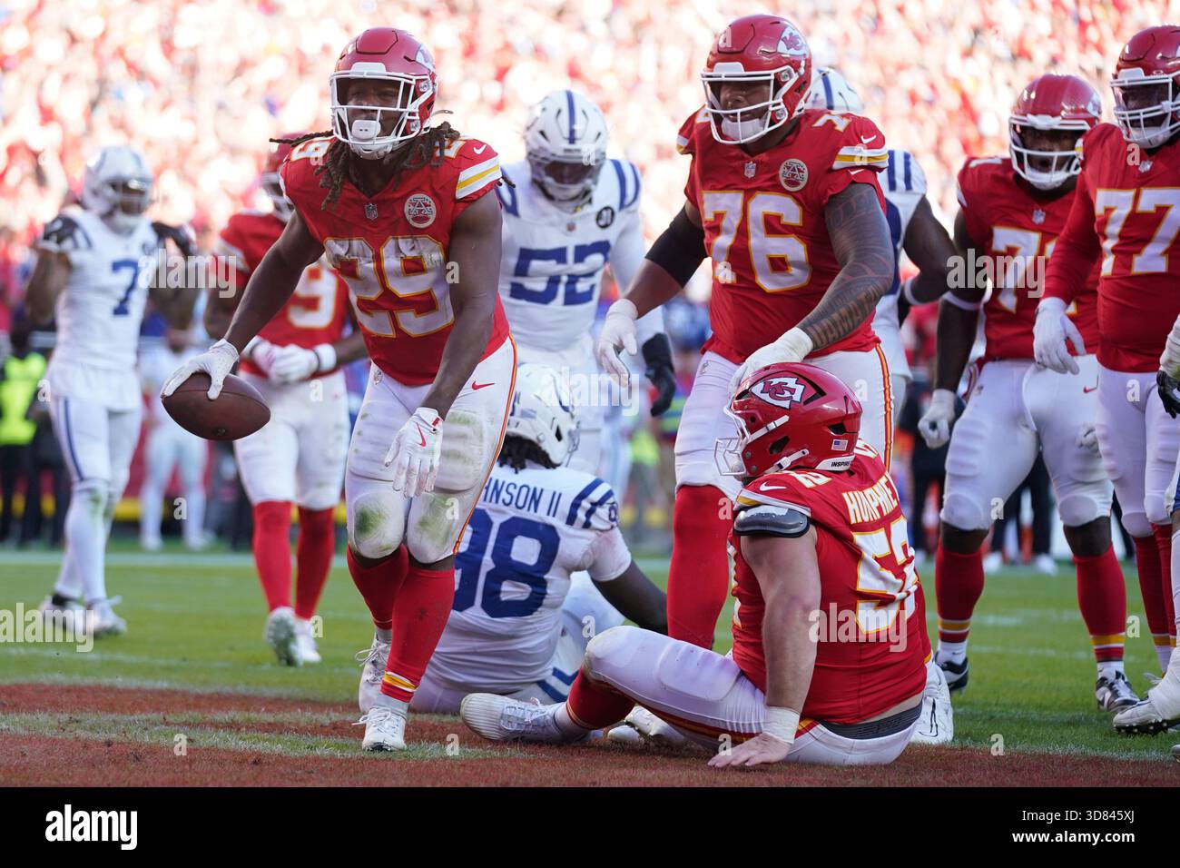 Kansas City Chiefs running back Kareem Hunt (29) celebrates a touchdown ...