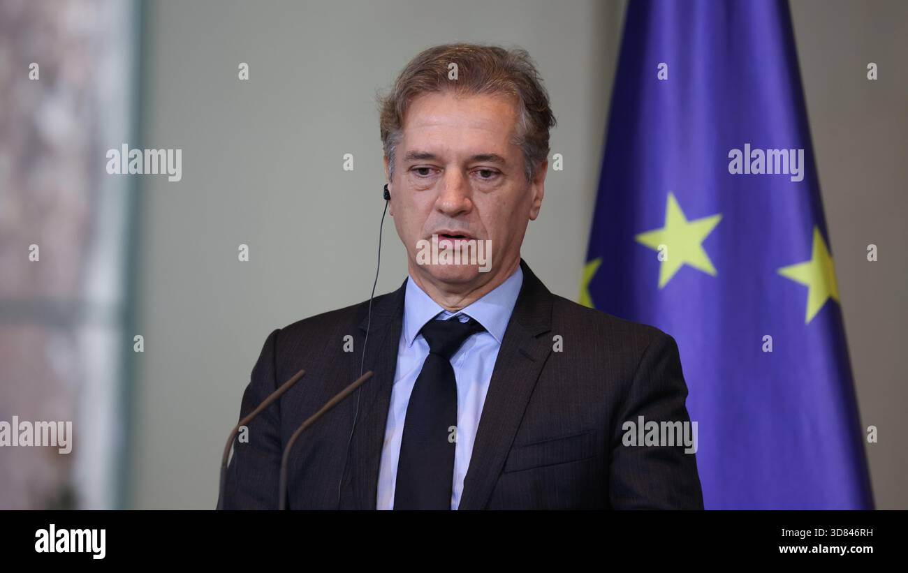 Berlin, Germany, 28th Nov. 2025. Press conference by Federal Chancellor ...