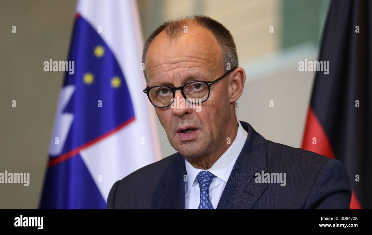 Berlin, Germany, 28th Nov. 2025. Press conference by Federal Chancellor ...