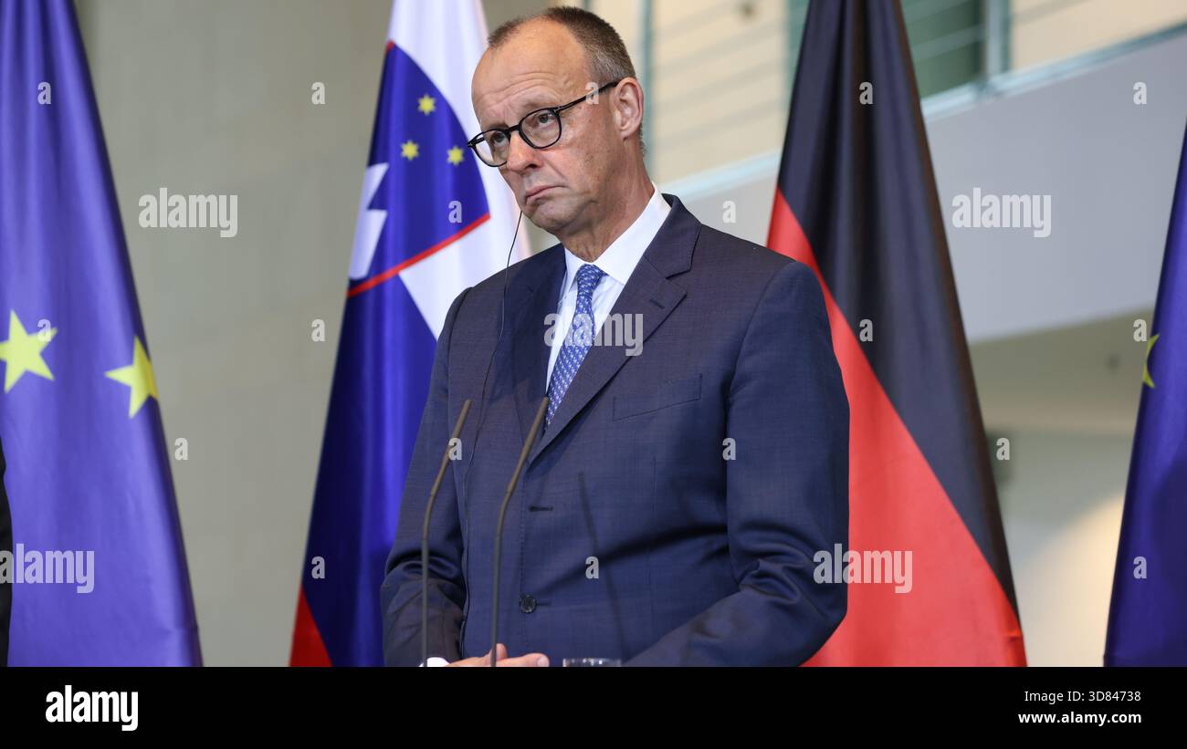 Berlin, Germany, 28th Nov. 2025. Press conference by Federal Chancellor ...