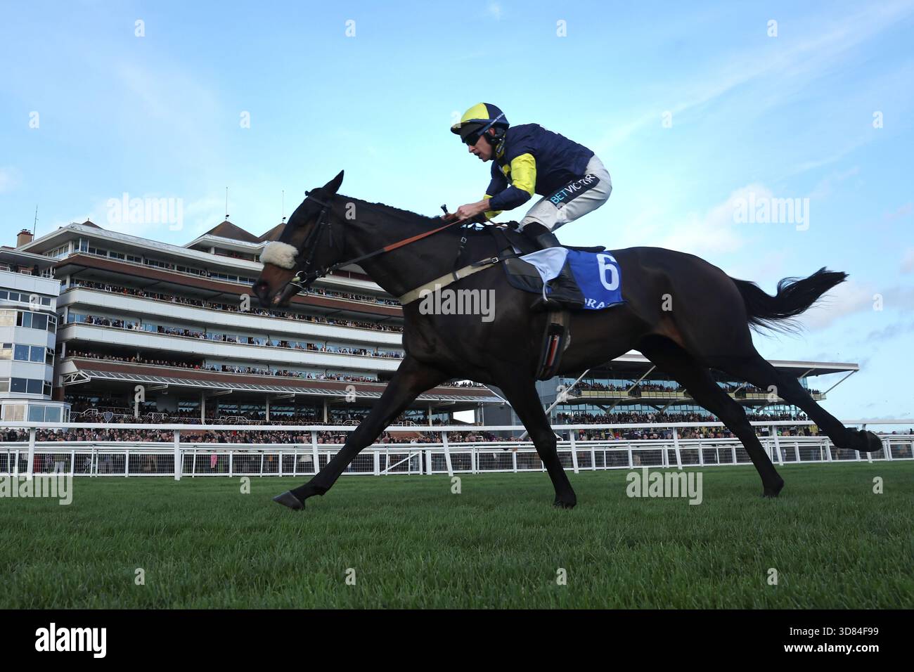 Wendigo ridden by Gavin Sheehan on their way to winning the Coral John ...