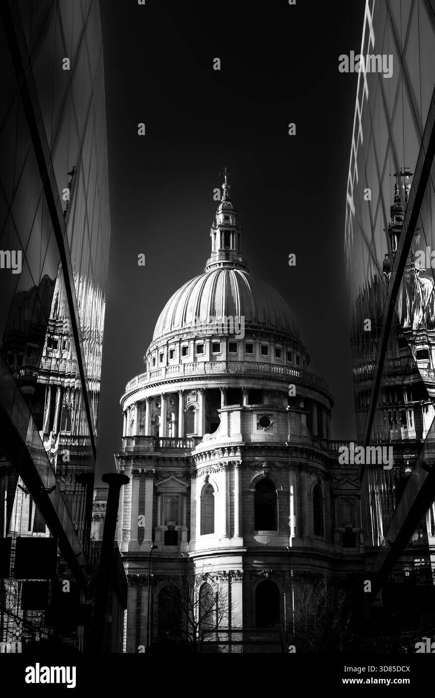 Classic london photography Black and White Stock Photos & Images - Alamy