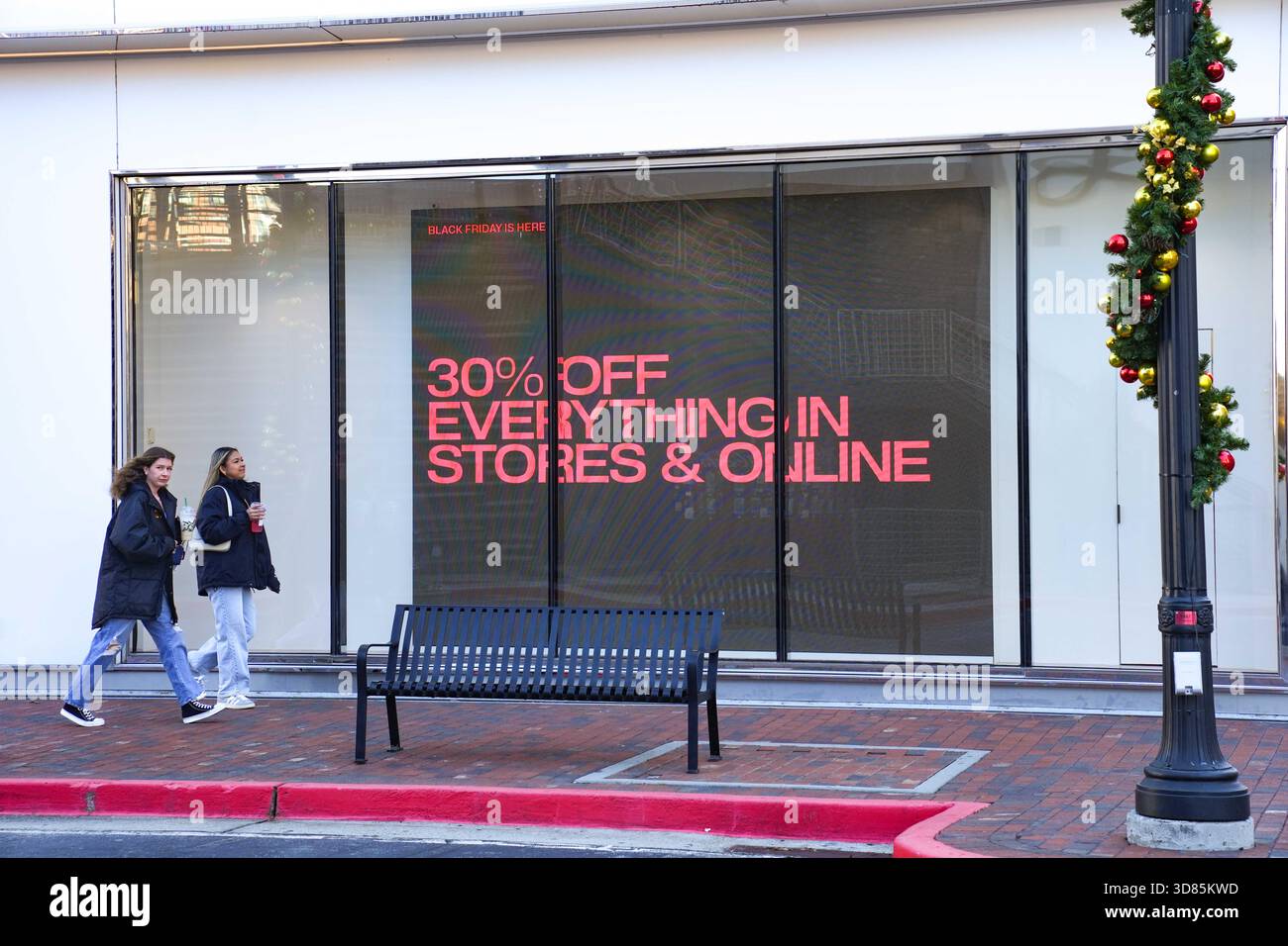 Shoppers browse for Black Friday deals at Atlantic Station outdoor mall ...