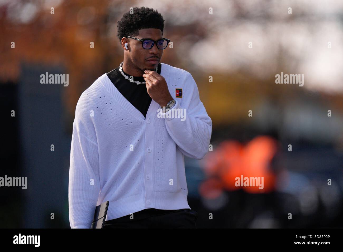Philadelphia Eagles linebacker Jihaad Campbell (30) arrives before an ...