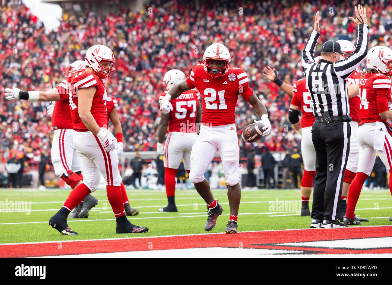 Nebraska running back Emmett Johnson (21) celebrates alongside Nebraska ...