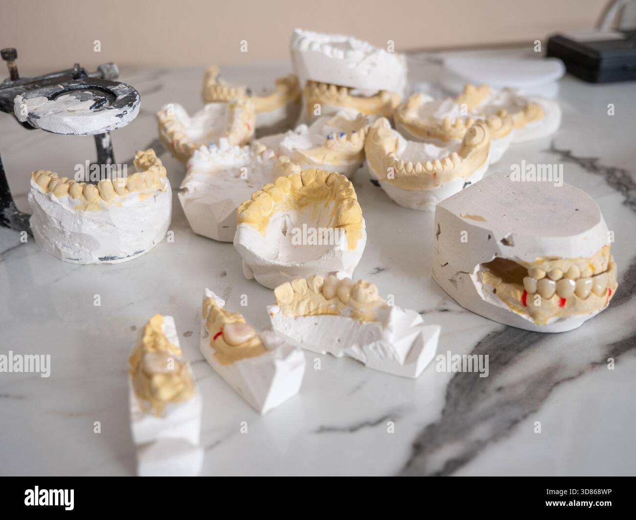 Realistic digital sculpture hi-res stock photography and images - Alamy