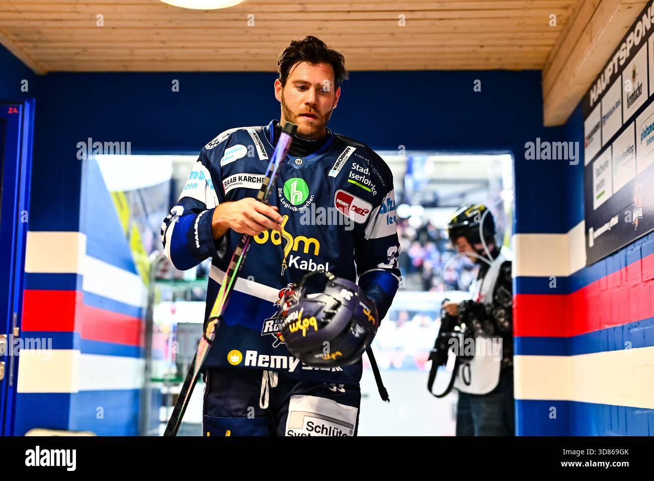Anthony Camara (Iserlohn Roosters, #36), GER, Iserlohn Roosters vs. Red ...