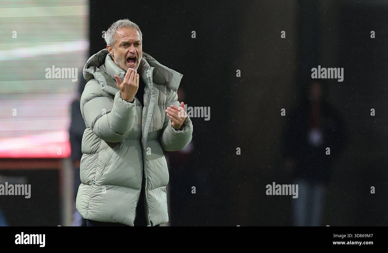 National coach Christian Wueck (Germany) Kaiserslautern, November 28 ...