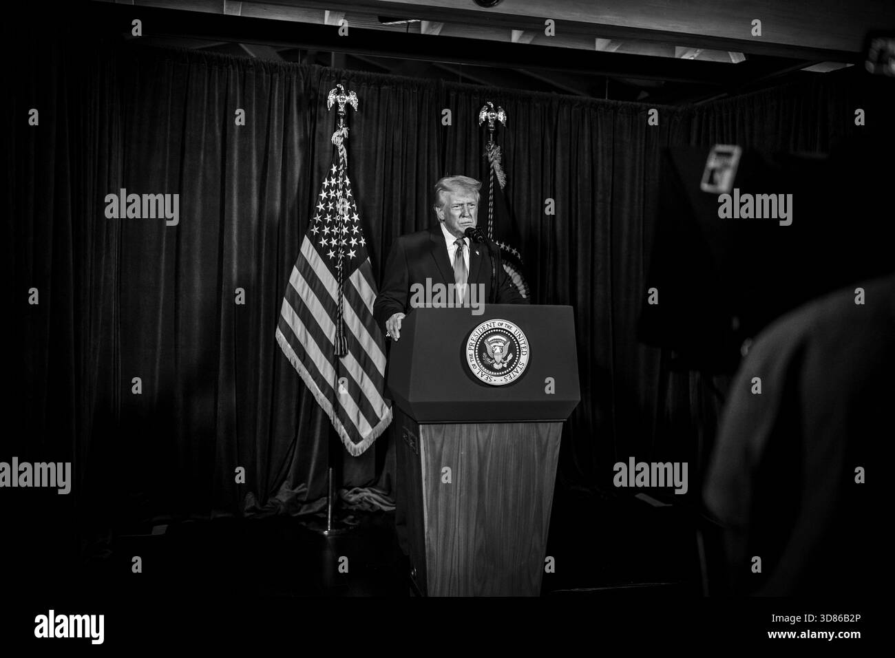 American political divisions Black and White Stock Photos & Images - Alamy