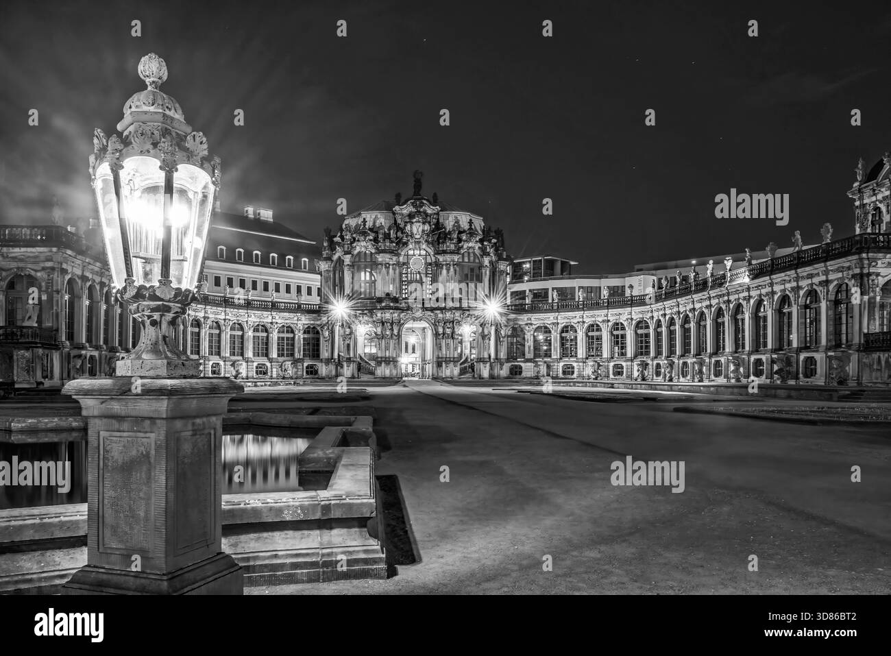 Courtyard at night Black and White Stock Photos & Images - Alamy