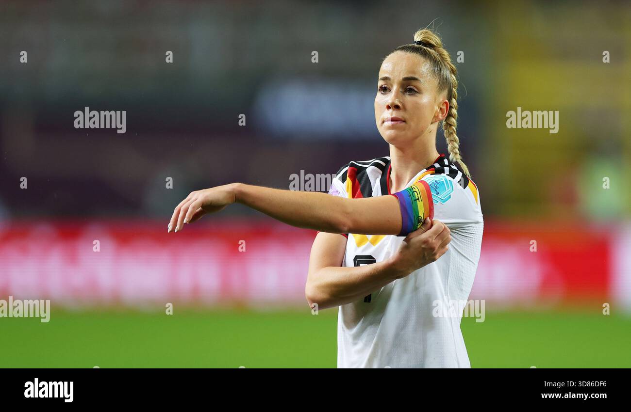 Giulia Gwinn (Germany) Kaiserslautern, November 28, 2025, Soccer, Women ...