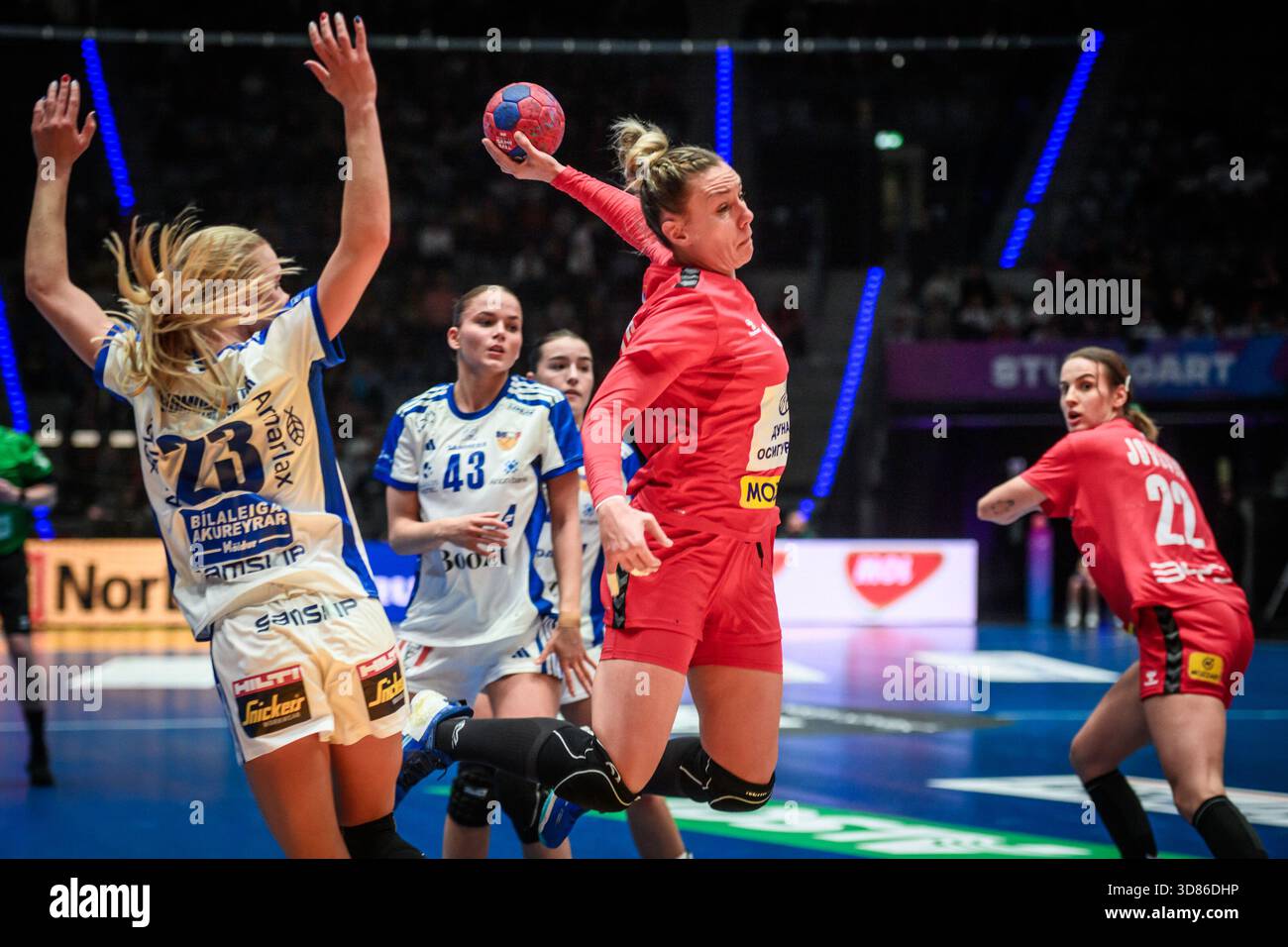 Andela Janjusevic (Serbia, #15) breaks through against Dana Gudmundsdottir (Iceland, #23) and ...