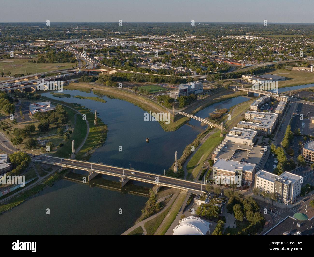 Modern sunlight reflection of rivers hi-res stock photography and ...