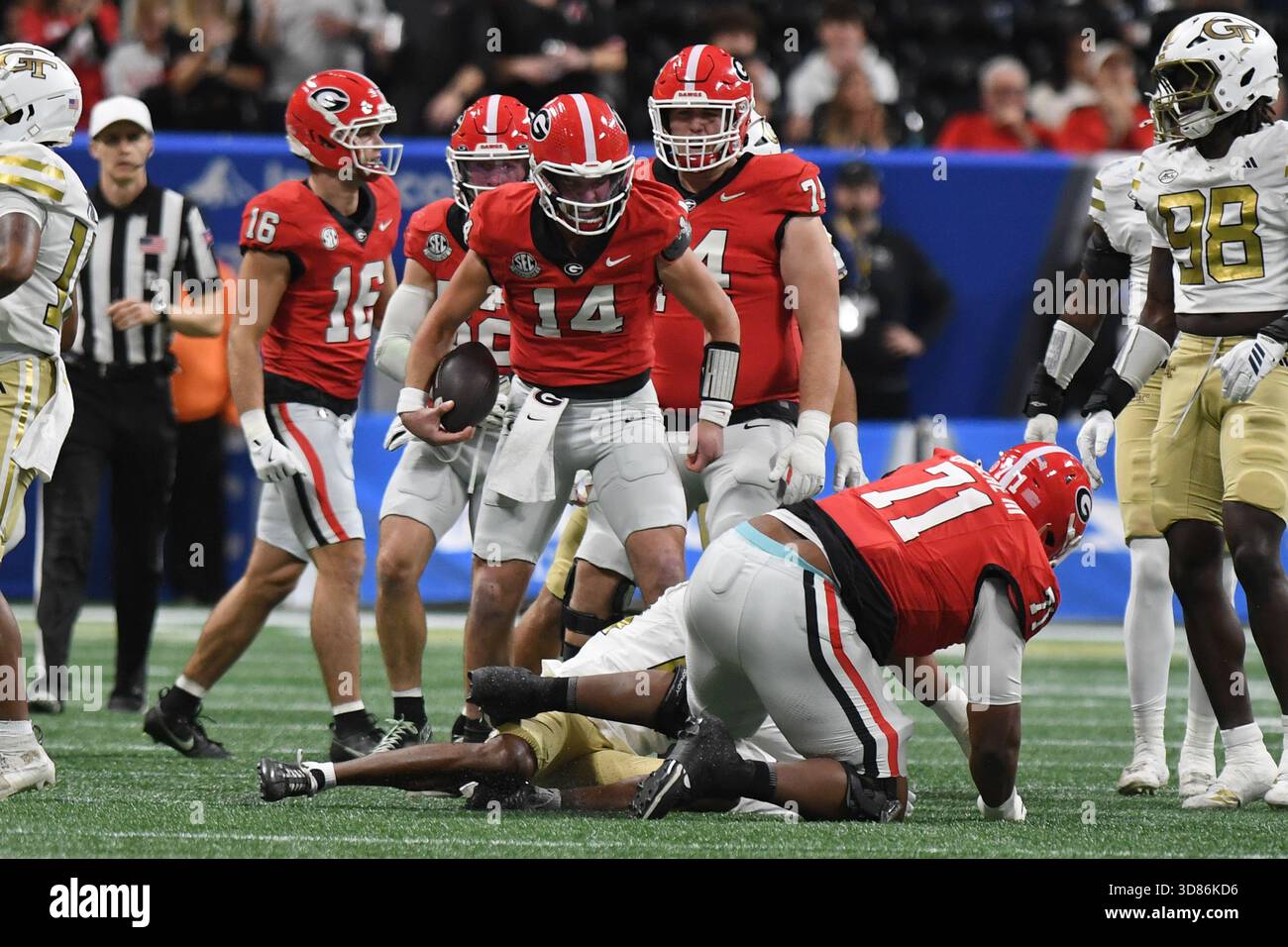ATLANTA, GA - NOVEMBER 28: Quarterback Gunner Stockton #14 of the ...