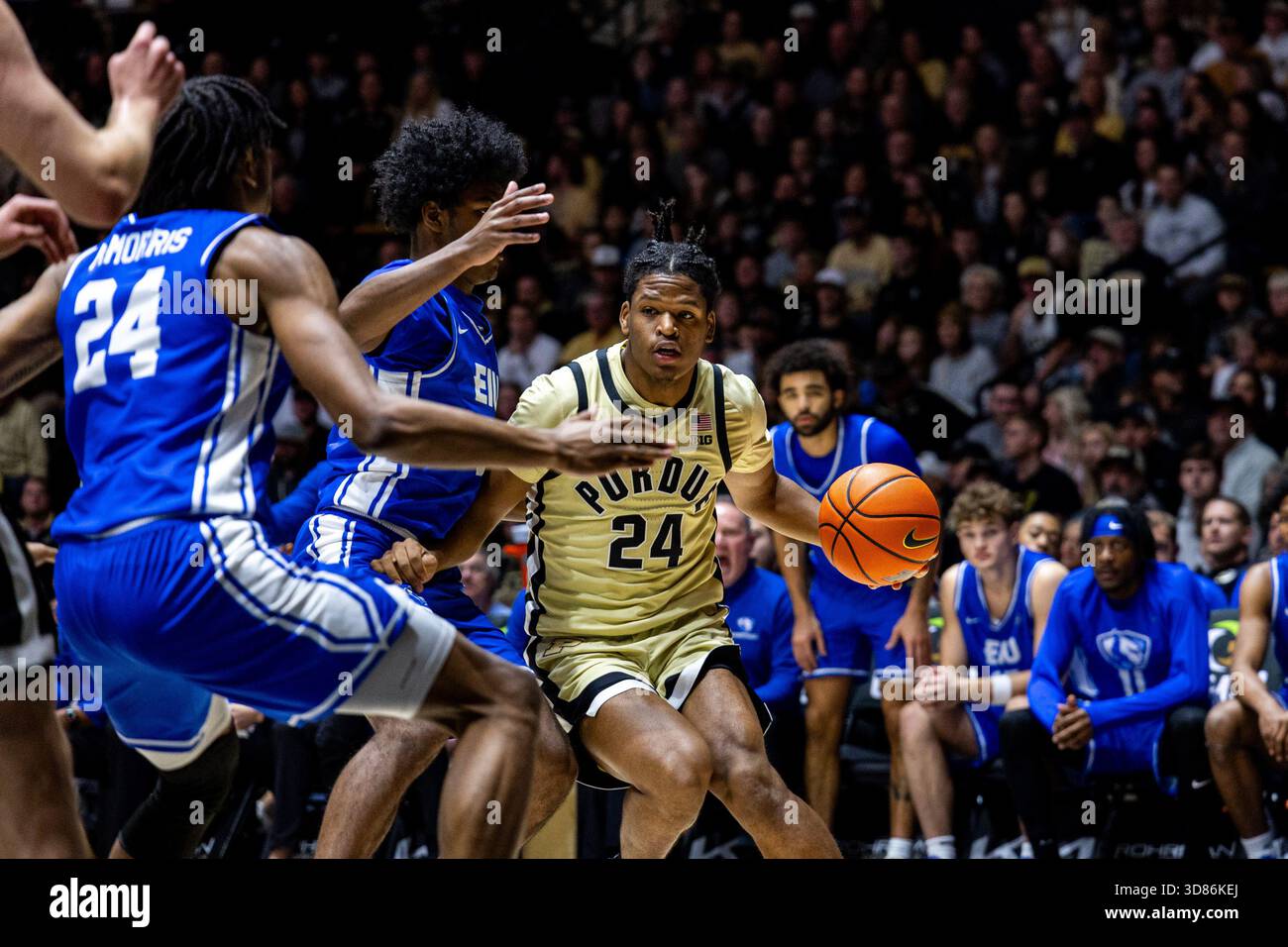 November 28, 2025: Purdue guard Gicarri Harris (24) drives to the ...