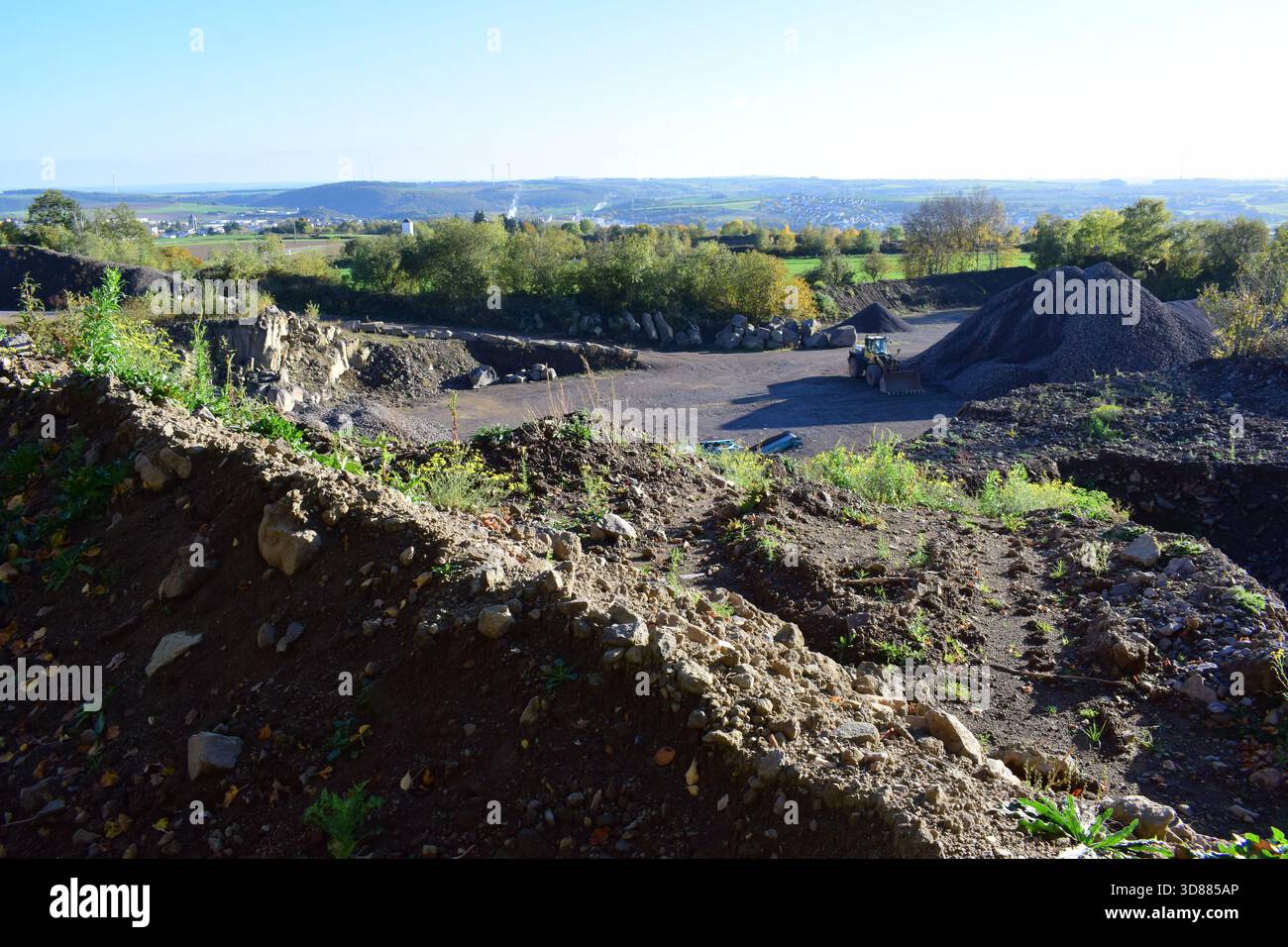 Modern quarrying hi-res stock photography and images - Alamy