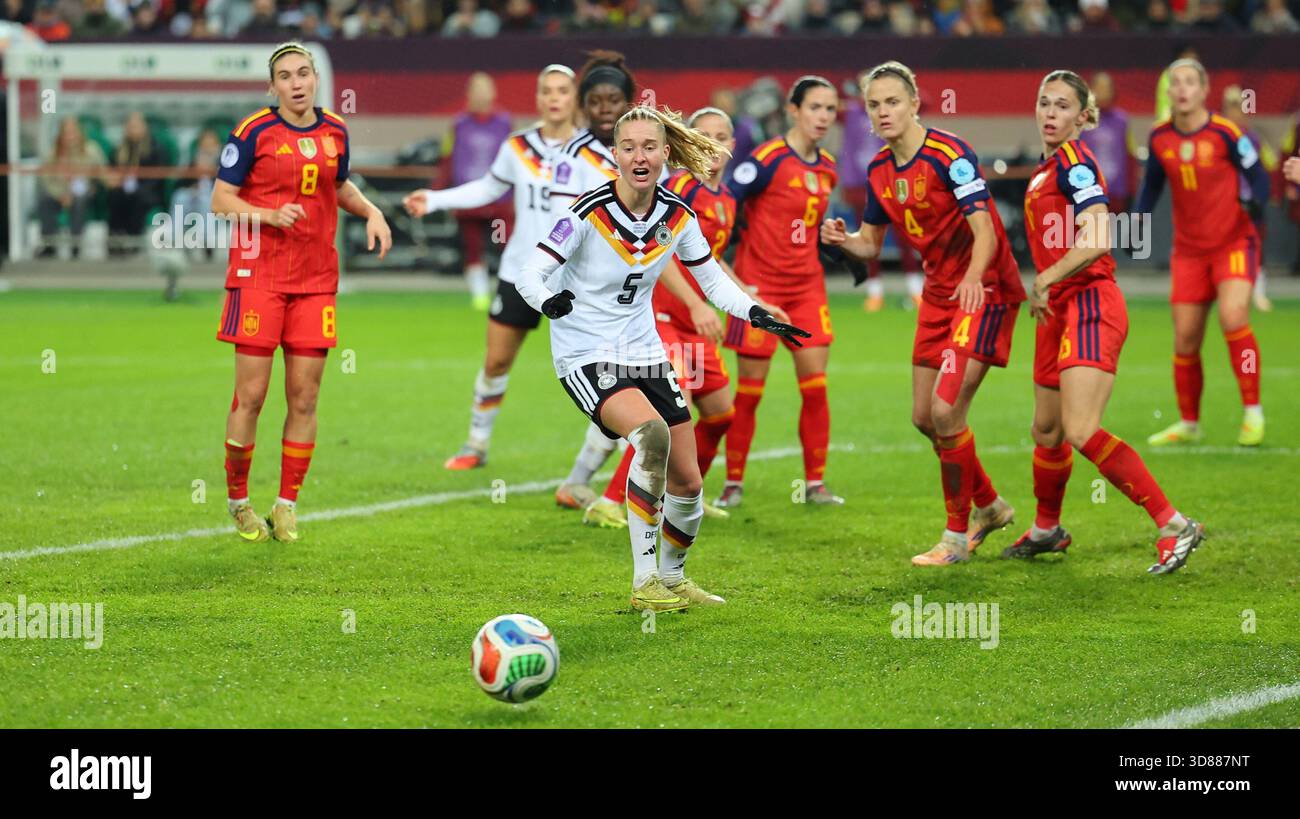 Janina Minge (Germany) Kaiserslautern, November 28, 2025, Soccer, Women ...
