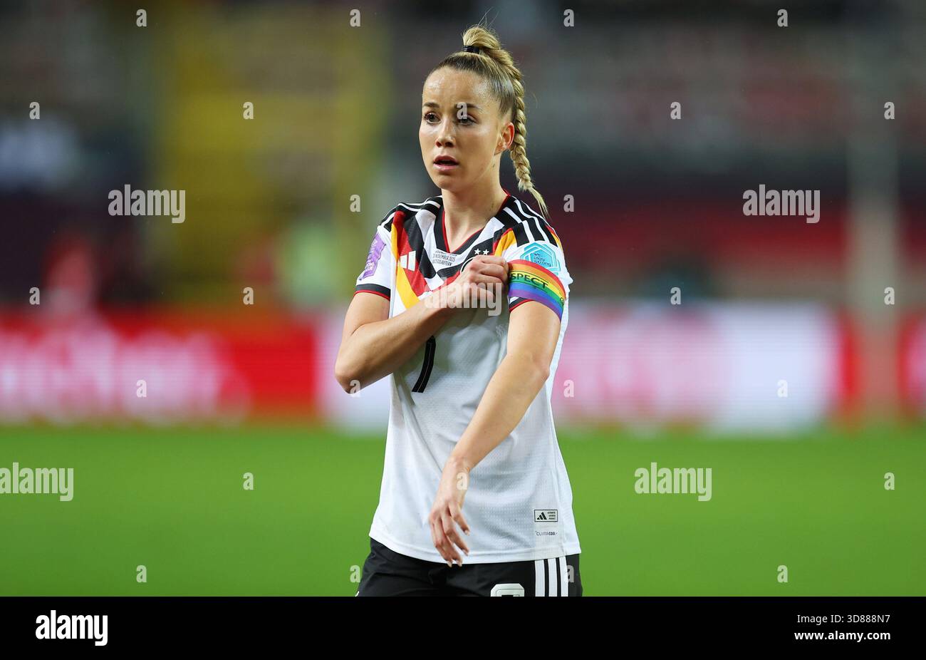 Giulia Gwinn (Germany) Kaiserslautern, November 28, 2025, Soccer, Women ...