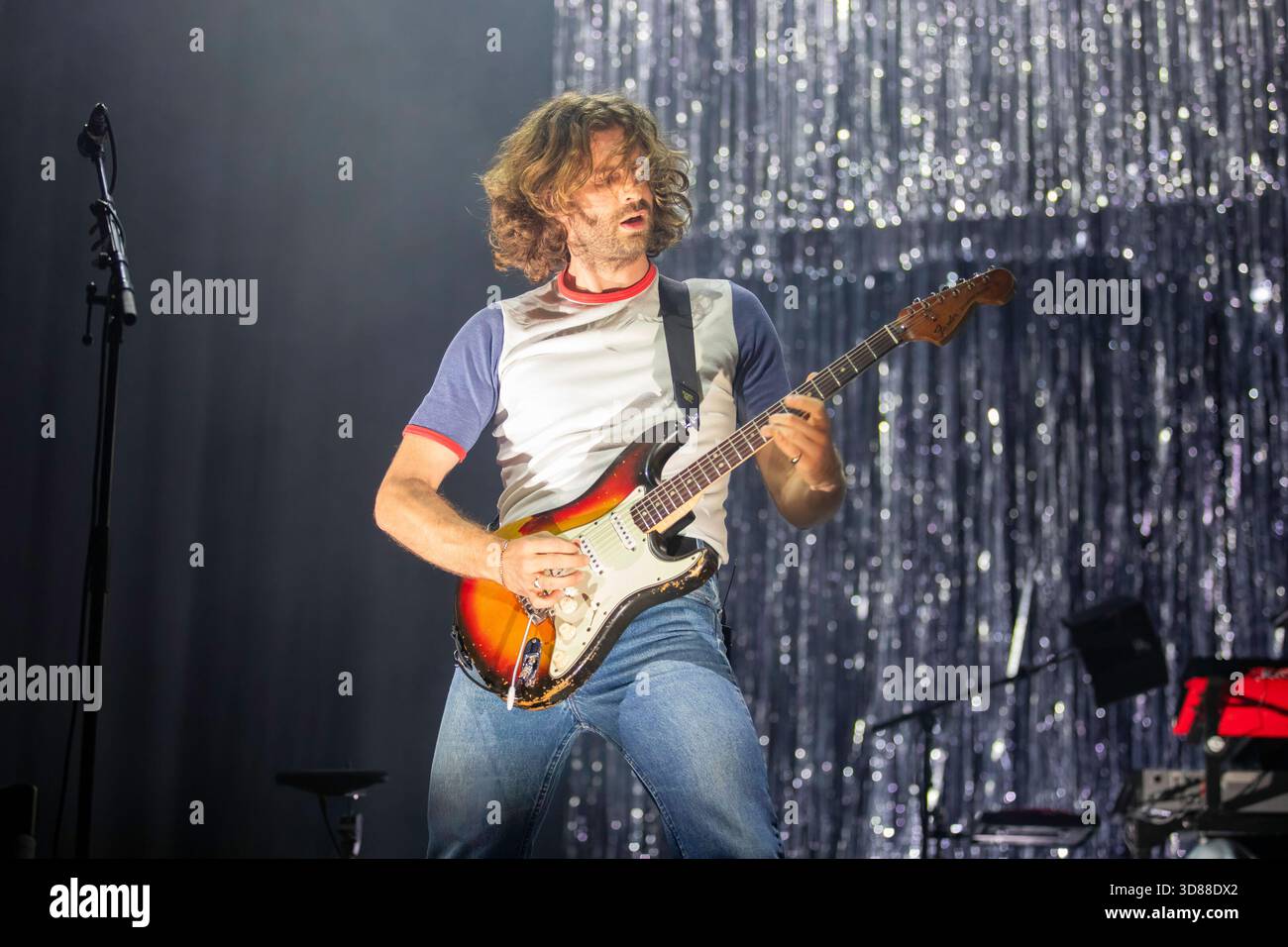 Manchester, England, 29th November, 2025. Wolf Alice playing AO Arena ...