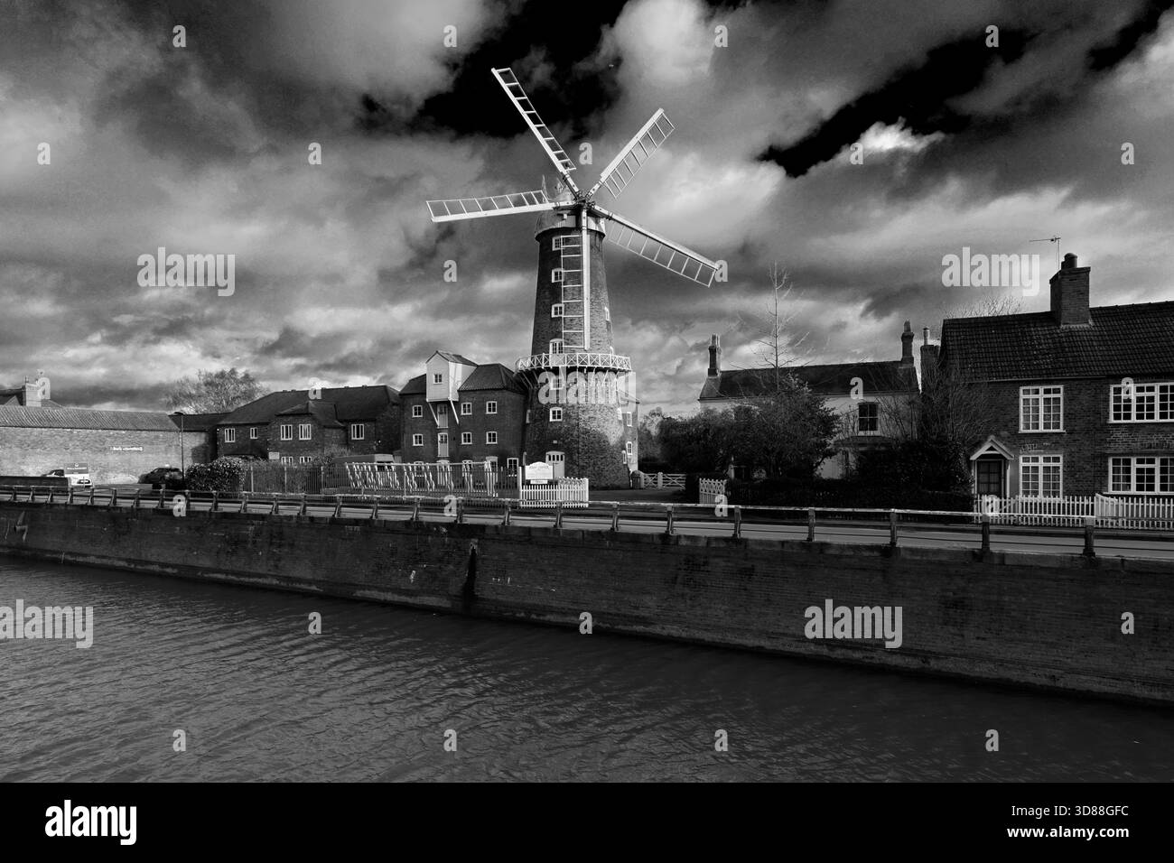 The Maud Foster Windmill, Boston town, Lincolnshire County, England, UK ...