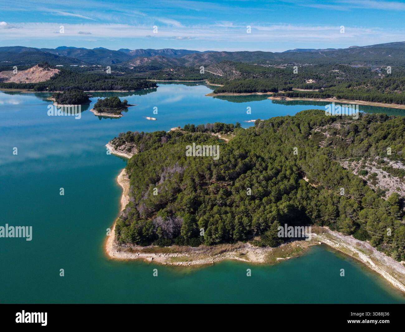 Reservoirs in spain from the 1960s hi-res stock photography and images ...