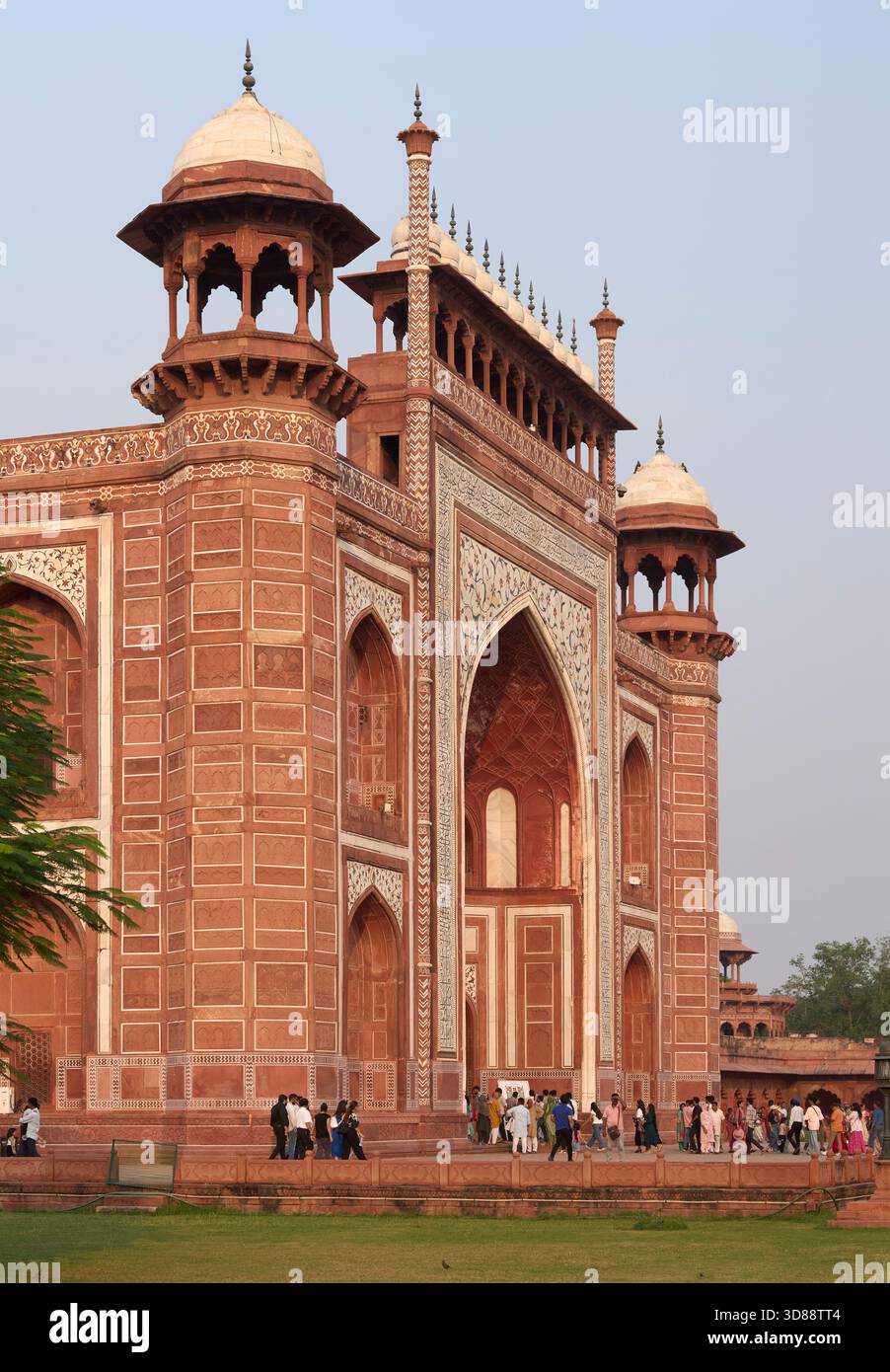 Agra market taj hi-res stock photography and images - Alamy
