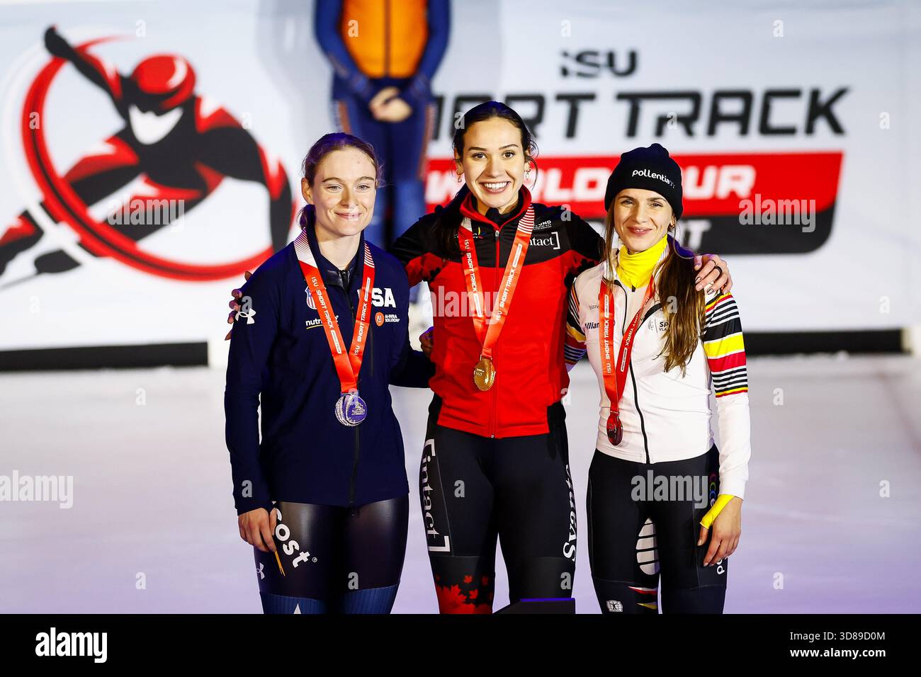 DORDRECHT – (l-r) Corinne Stoddard (USA), Courtney Sarault (CAN), Hanne ...