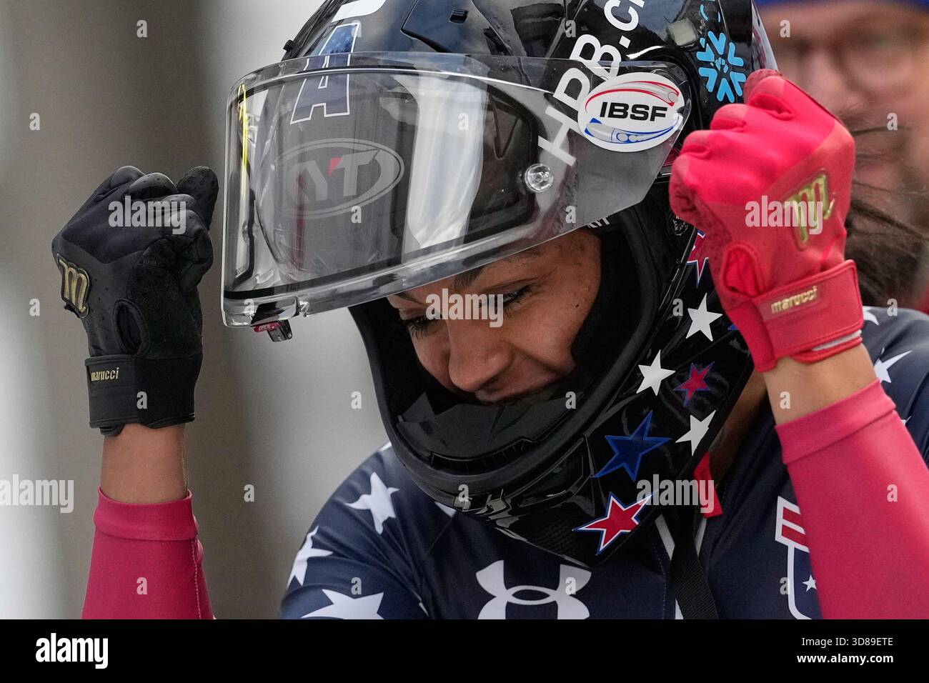 Winner Kaysha Love of the United States celebrates after the women's ...
