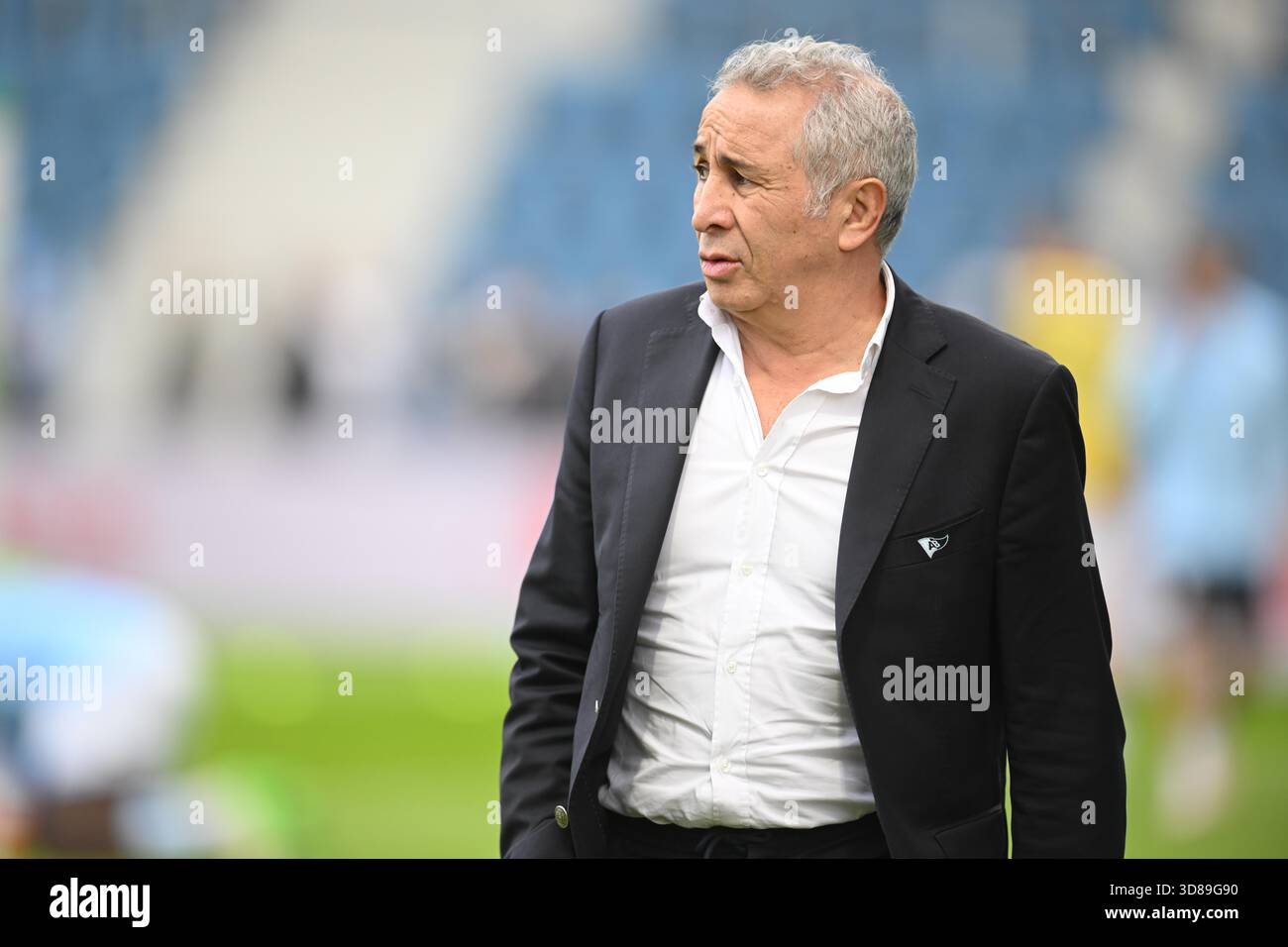 Philippe Tayeb of Aviron Bayonnais during the Top 14 match between ...