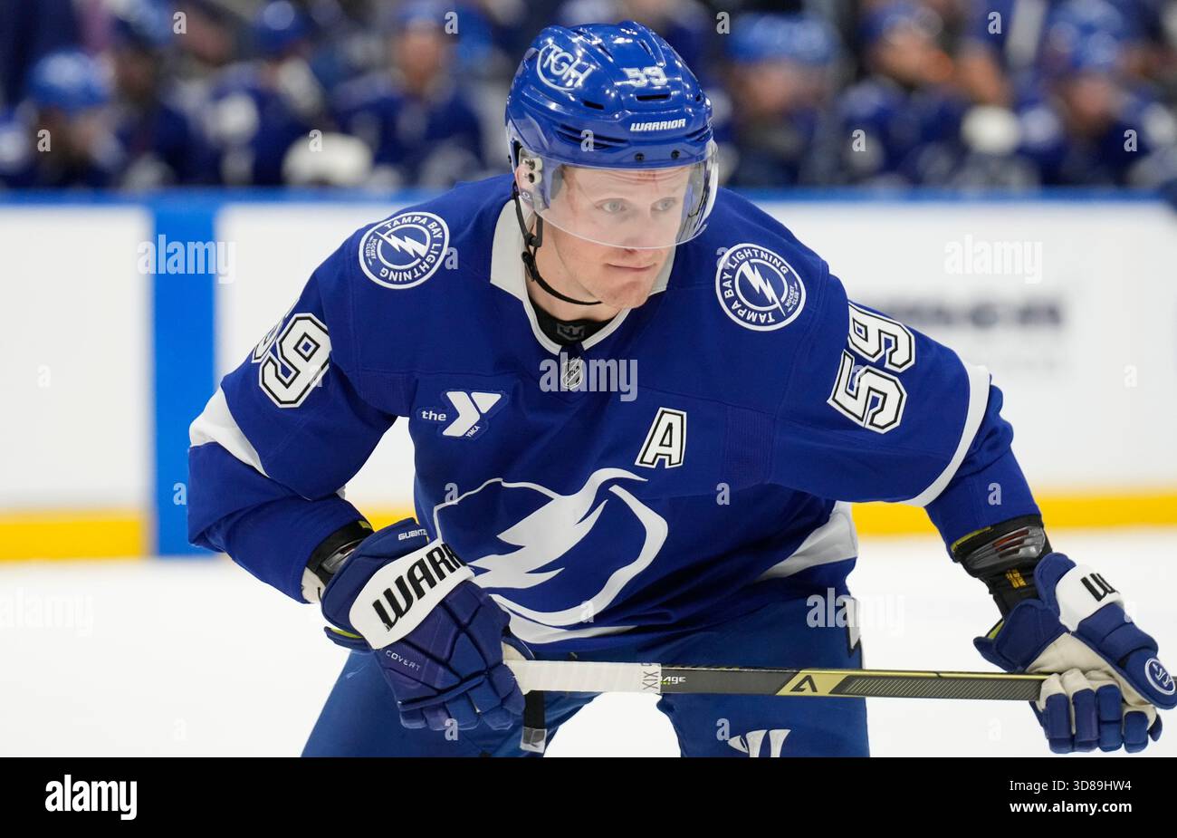 Tampa Bay Lightning center Jake Guentzel (59) against the Calgary ...