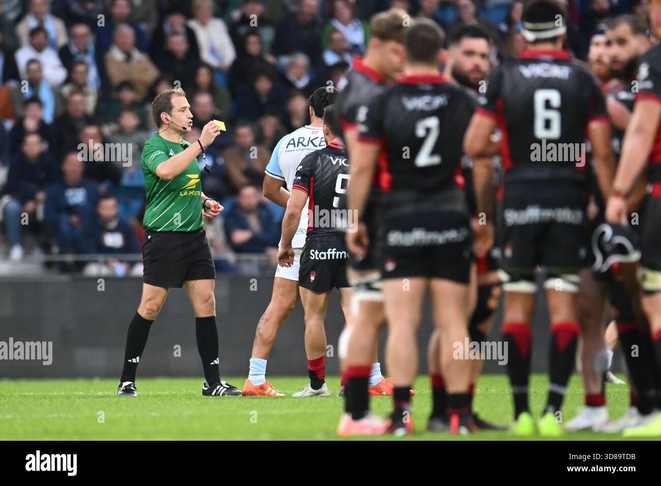 Ref Benjamin Hernandez during the Top 14 match between Bayonne and Lyon ...