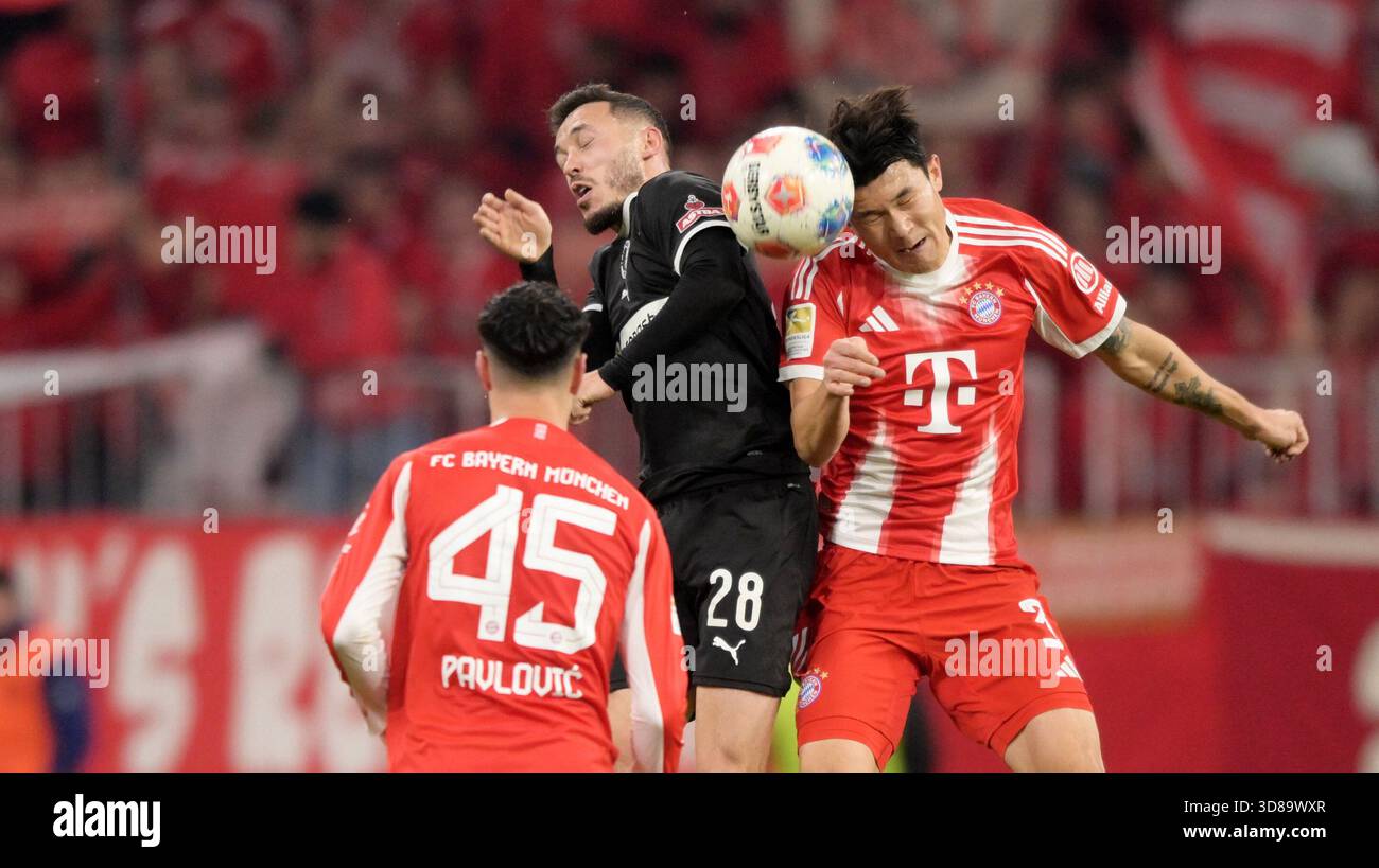 from left: Mathias Pereira Lage, Min-Jae Kim (Bayern) Munich, November ...